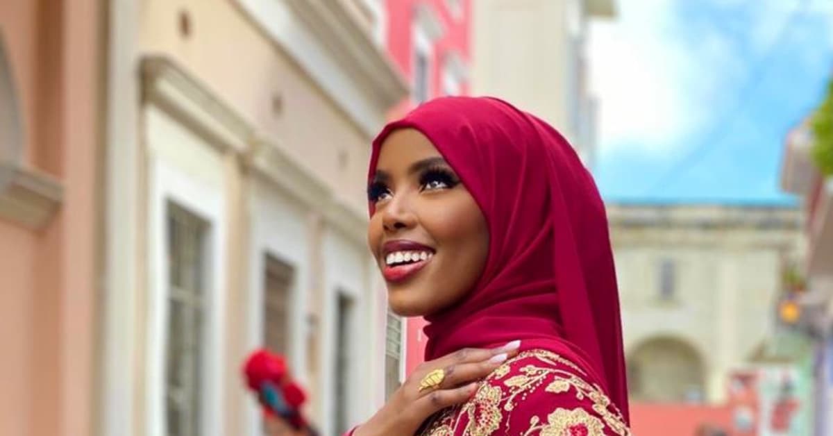 Miss World Somalia 2021 National Costume, the Dirac - Miss World Somalia
