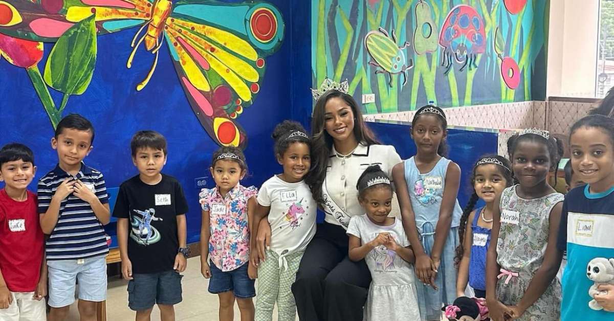 Miss World T&T facilitates storytime Saturday for the children - Aché ...