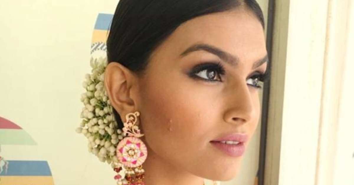 Miss World Asia keeps Indian Heritage alive on National Handloom Day ...