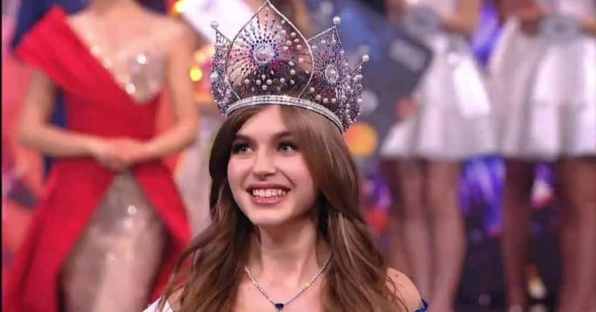 Alina Sanko represents Russia! - Miss World