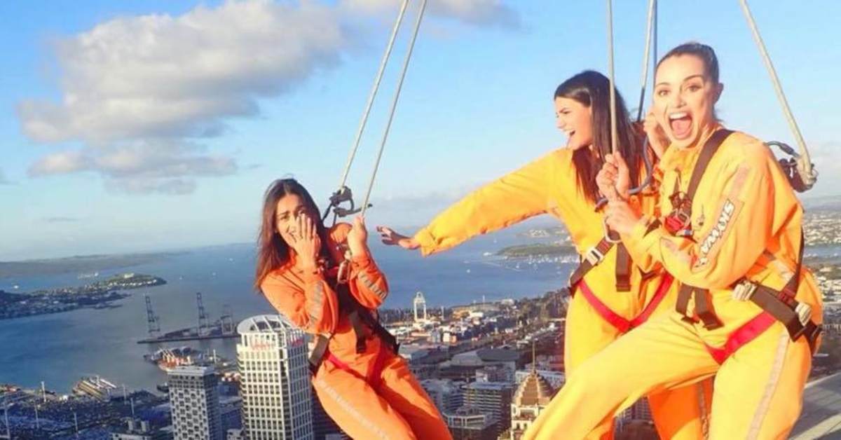Miss World does daring sky walk! - Miss World