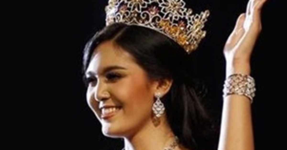 Ei Kyawt Khaing is Miss Myanmar World 2017! - Miss World