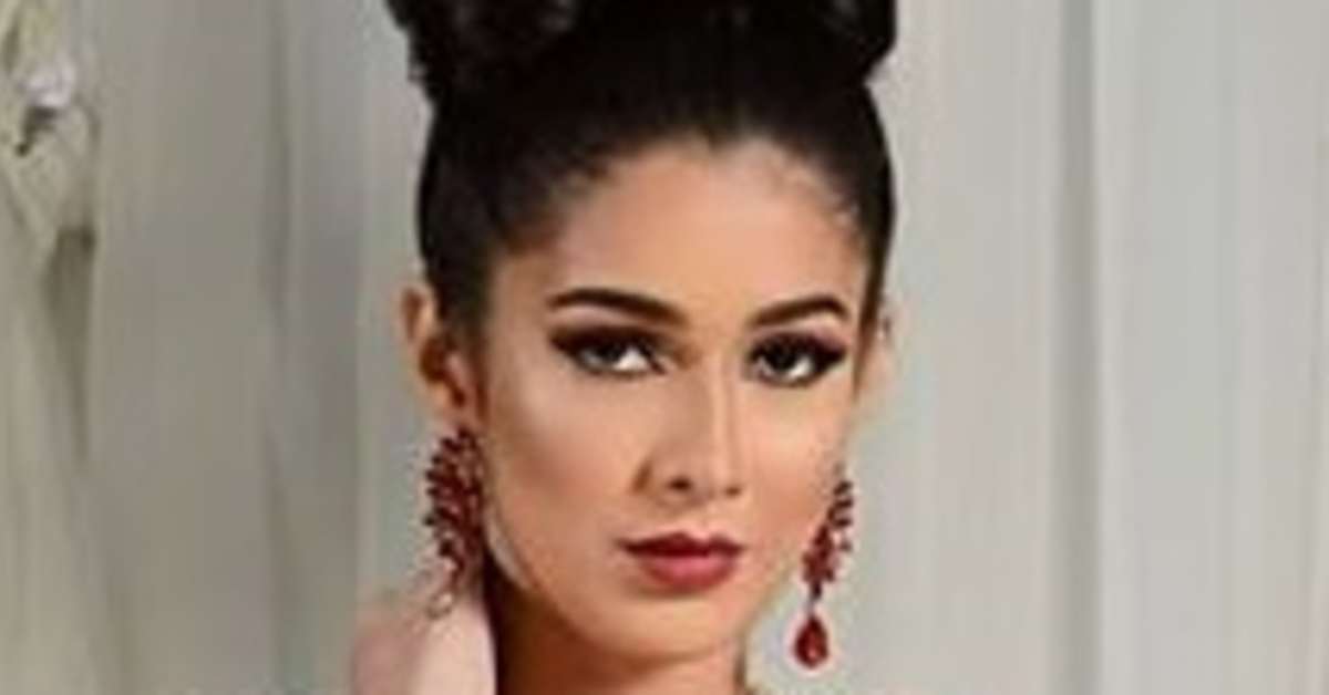 Celia Monterrosa represents Honduras! - Miss World