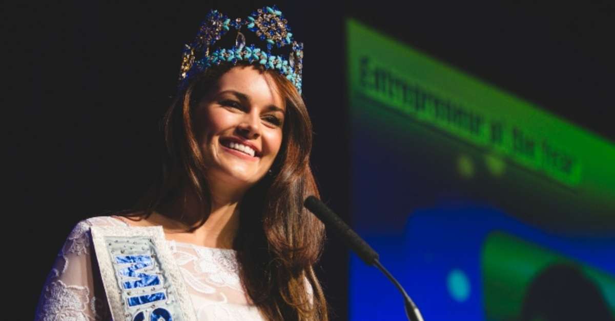 Miss World Star Guest @ UK Prop Awards - Miss World