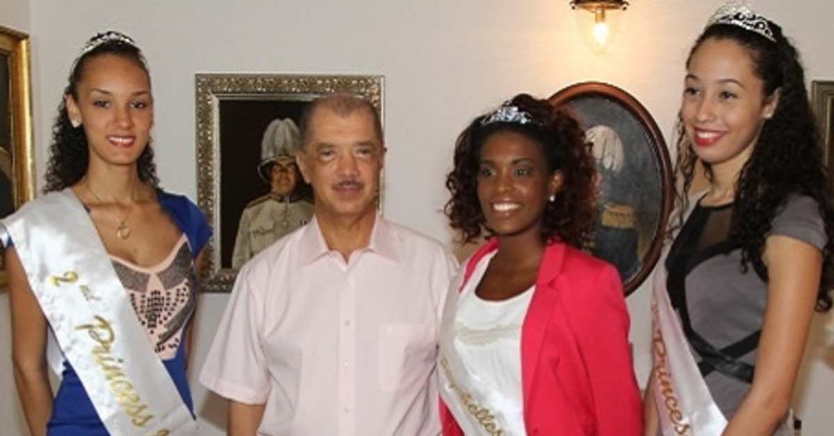 Seychelles Meets the President! - Miss World