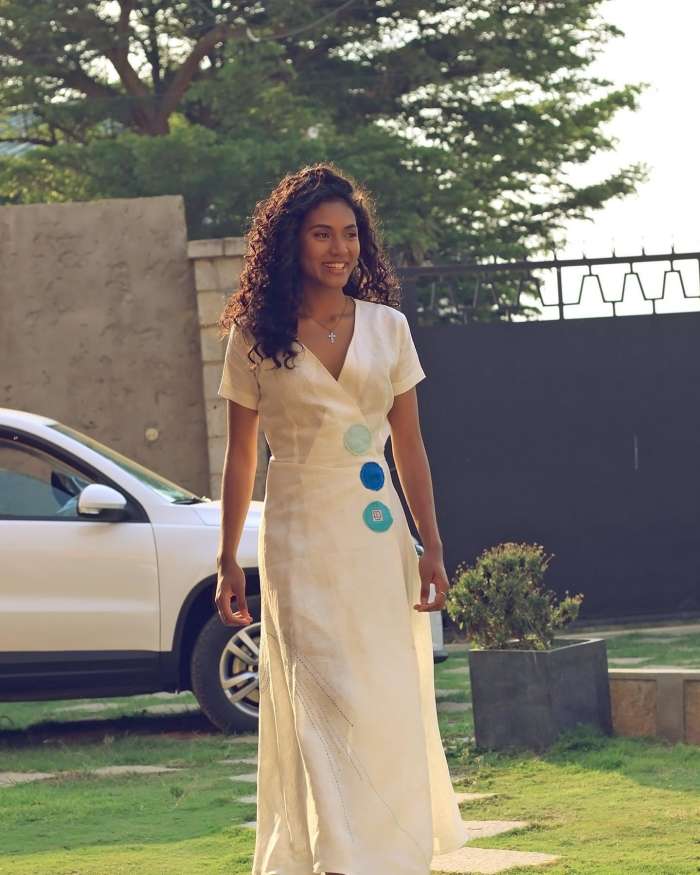 Miss World Madagascar celebrates Holy Thursday. - Antsaly Rajoelina ...