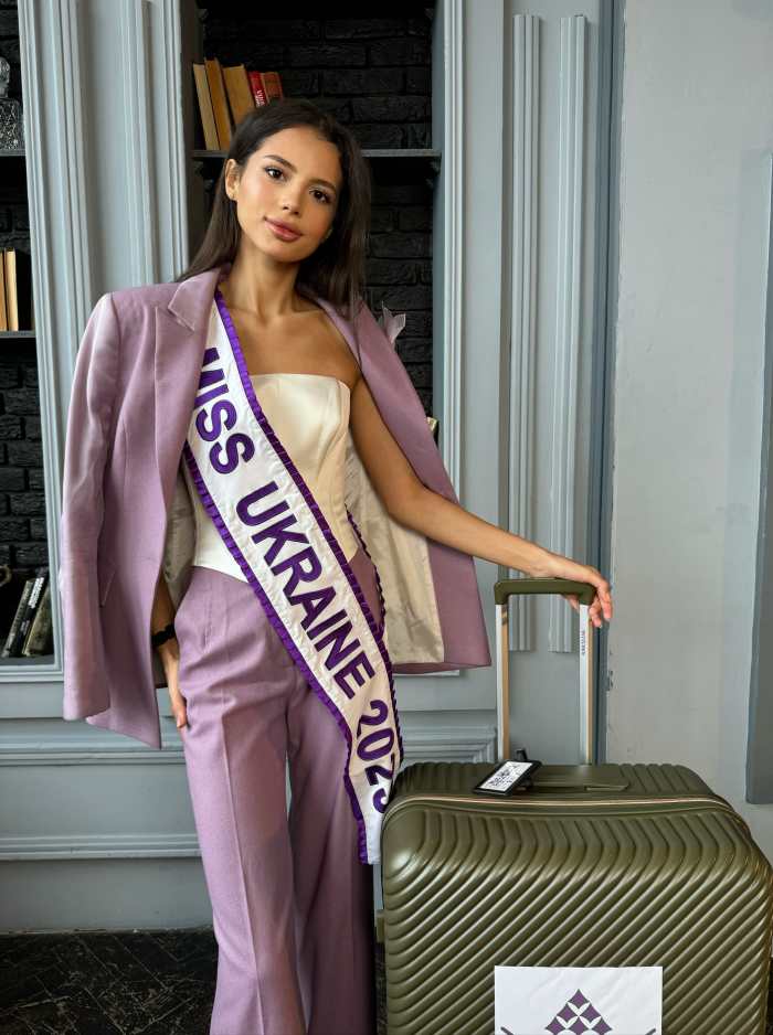 Miss World Ukraine’s 2023 path to India started 🇺🇦 ️🇮🇳 - Sofiia Shamiia ...