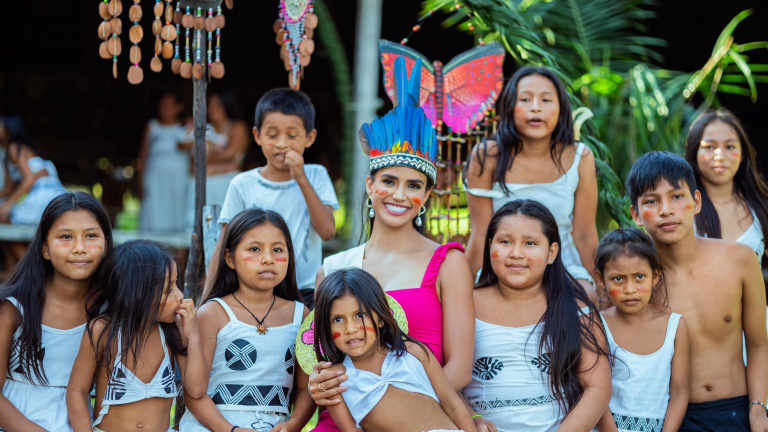 Lucía Arellano en Kukama Kukamiria - Lucia Arellano - Miss World 2023 Peru