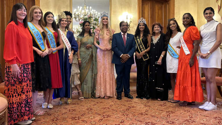 Miss World Krystyna Pyszková and Miss World finalists visit Mauritius ...