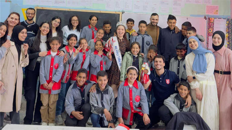 Miss World Tunisia continues to motivate children with her BWP project ...