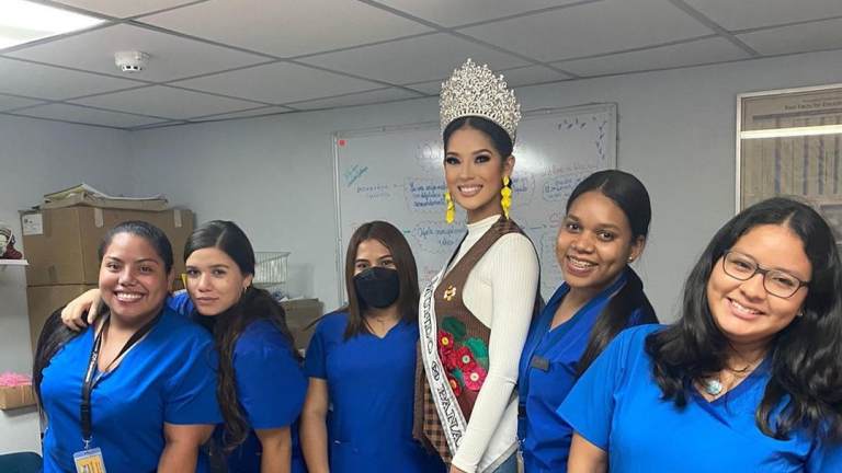 Miss World Panama 2022 visits children’s hospital - Miss World