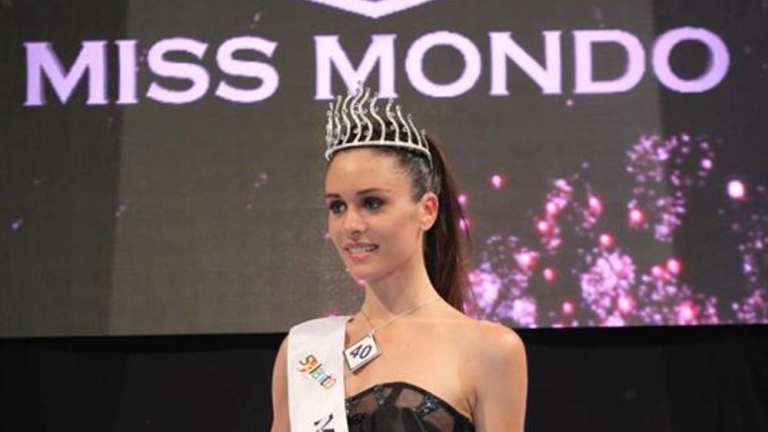 Introducing.... Italy! - Miss World