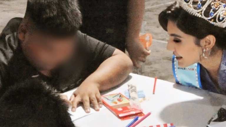Miss World Malaysia keeps helping children with art therapy - Miss World