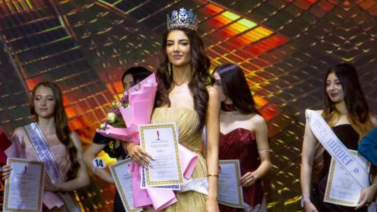 Figure Staking Champion Monika Arsine Harutjunjan Crowned Miss World ...