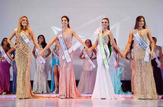 Laura Osorio Hoyos represents Colombia! - Miss World