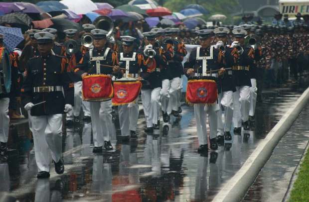 Homecoming Parade! - Miss World