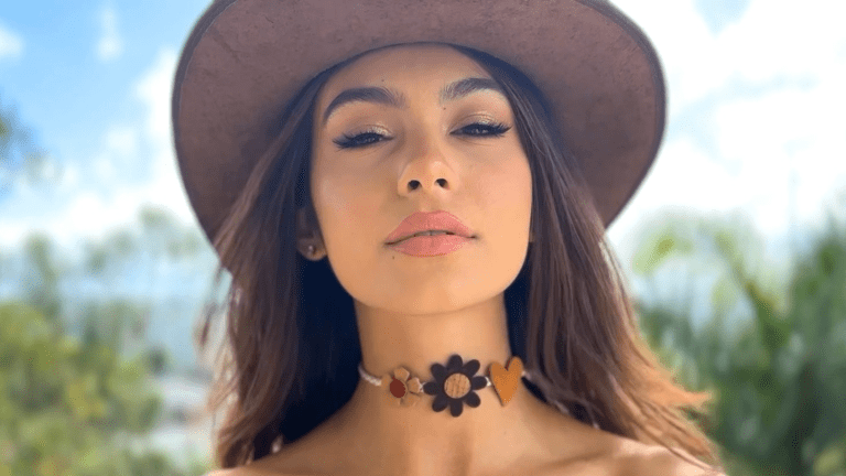 Elena Rivera - PUERTO RICO - Intro Presentation - Elena Rivera - Miss ...