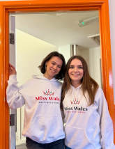 Miss Wales 2025 candidates take part in Welsh Women’s Aid training ...