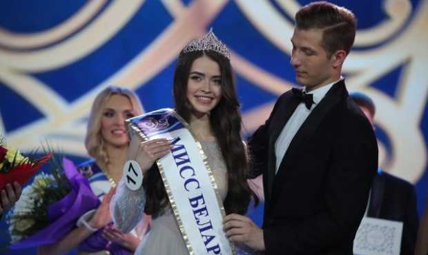 Maria Vasilevich represents Belarus! - Miss World