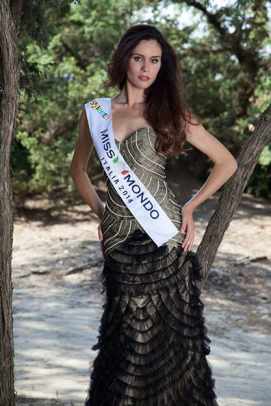 Introducing.... Italy! - Miss World