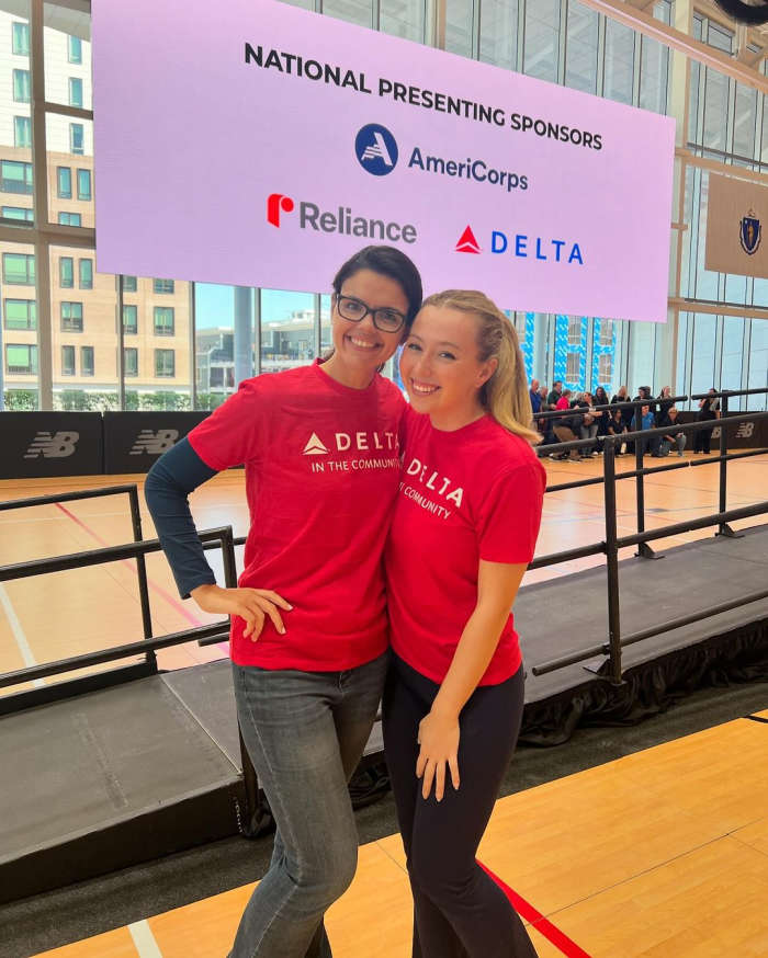 Miss World America contestants volunteer for National Day of Service ...