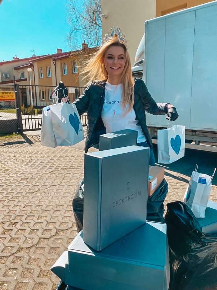 Miss World Poland’s Korona z Glowy - To take off the Crown - Miss World
