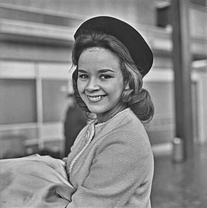 Miss World 1963 Carole Joan Crawford dies at 81 - Miss World