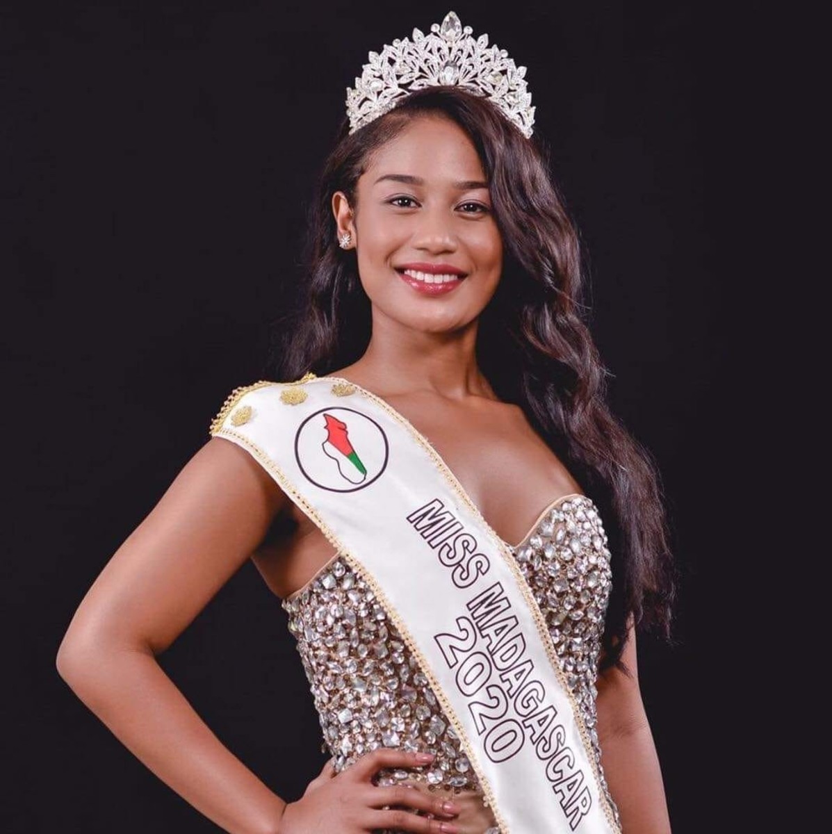 Miss World Madagascar helps save ‘cursed’ twins - Miss World Madagascar