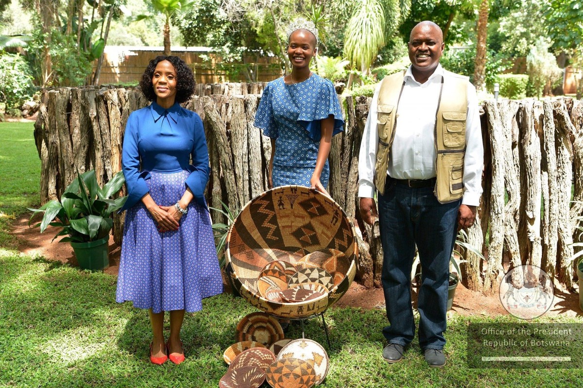 Miss Botswana Meets The President and First Lady Of the Republic Of ...