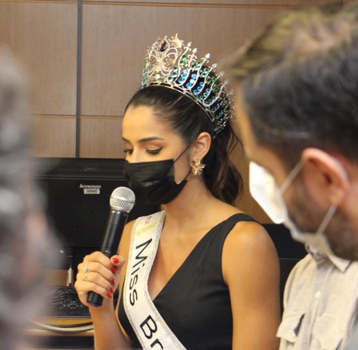 2022 - Miss World Brazil continues with her Beauty with a Purpose ...
