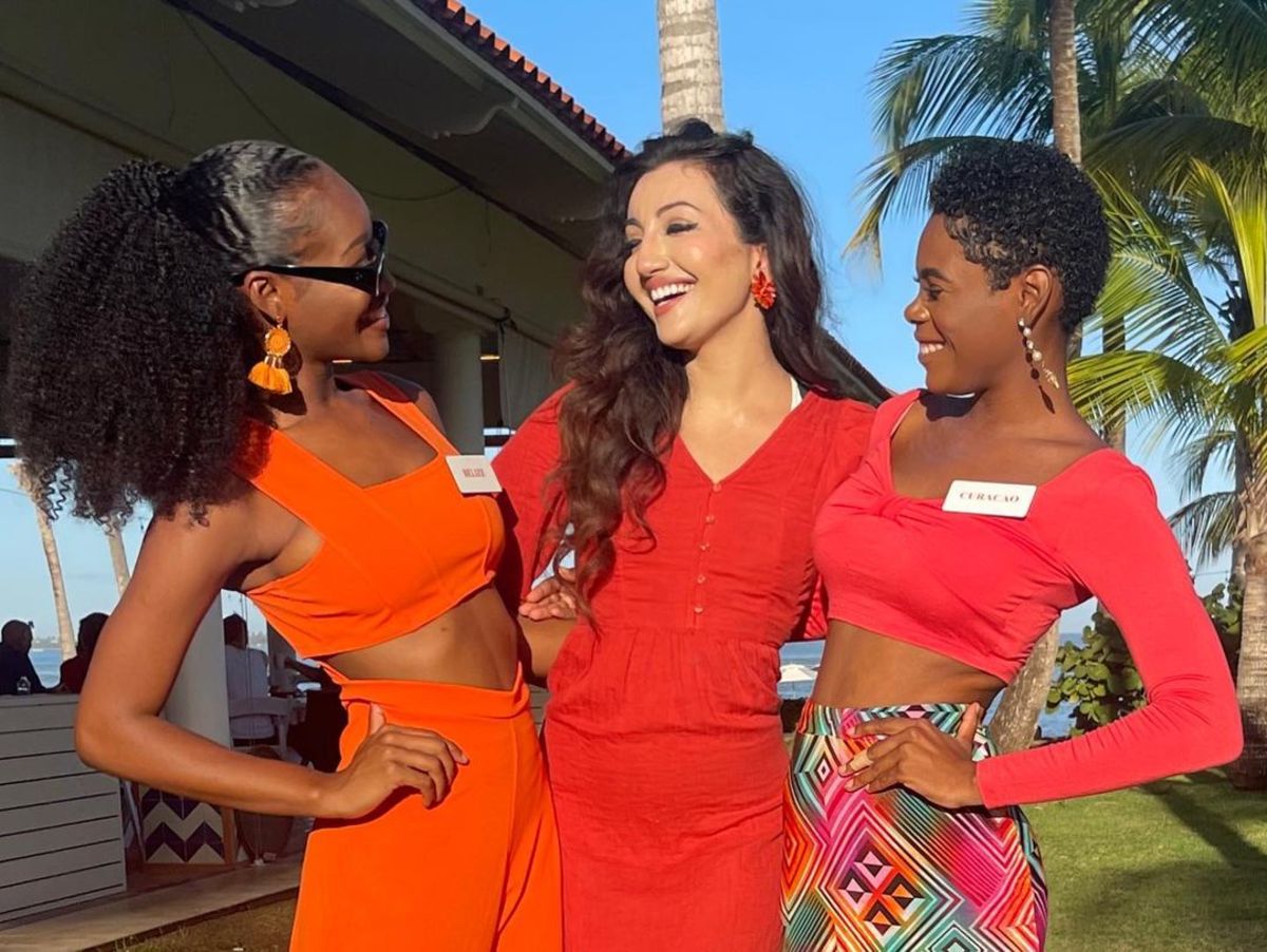 100 Friends by Heart and Sisters by Soul in Puerto Rico - Miss World USA