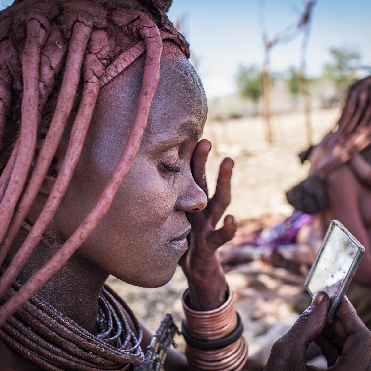 Beauty with a Purpose Through Her Eyes - Miss World Angola