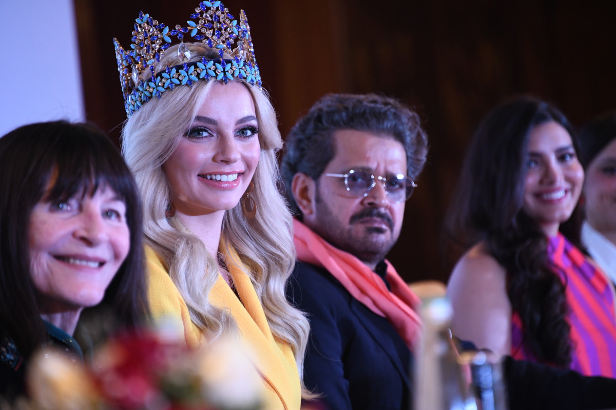Learn all about the pre-event 71s Miss World Press Conference, held in ...
