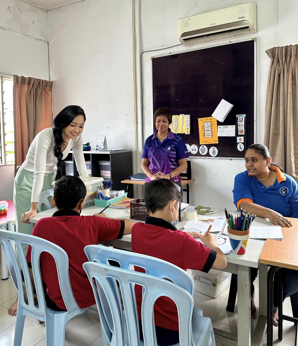 Learning with Children of NASOM Penang - Wenanita Angang - Miss World ...