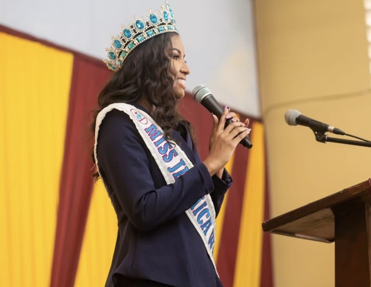 Miss Jamaica World Shanique Singh Empowers Youth with Period Positivity ...