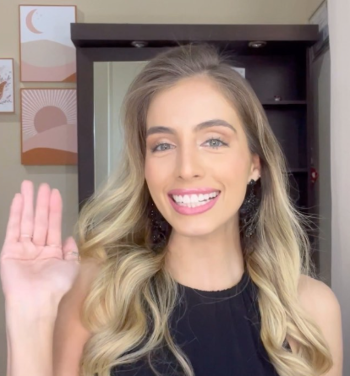 Lesson: Countries - Fernanda Rivero - Miss World 2023 Bolivia