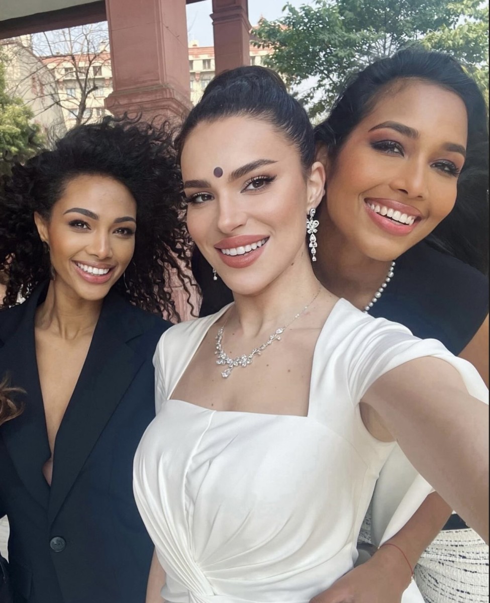 Miss World Romania exploring the legacy: a visit to the Mahatma Gandhi ...