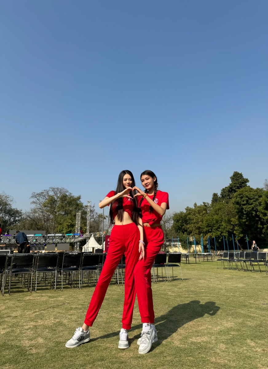 Cheers for the Red Team - Mengli Li - Miss World 2023 Macau China