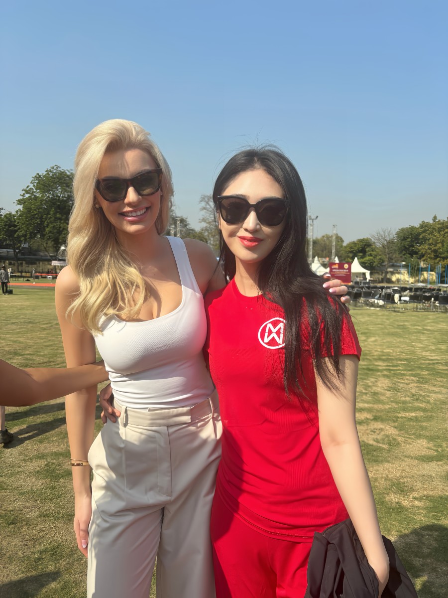 Always fight side by side with my red team - Kexin Xu - Miss World 2023 China PR