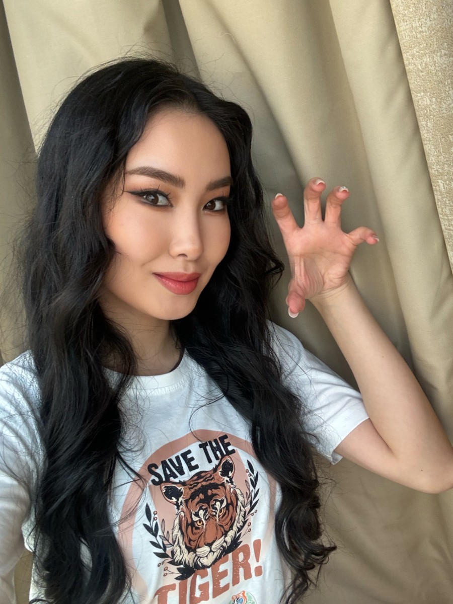 HUMANITY COMES TOGETHER TO SAVE THE TIGER 🐅 SAVE THE TIGER🐅 - Bolor Bat-Erdene - Miss World 2023 ...