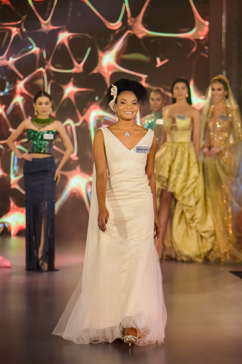 Best Designer Award: USA wins the Best Designer Award in America - Miss ...