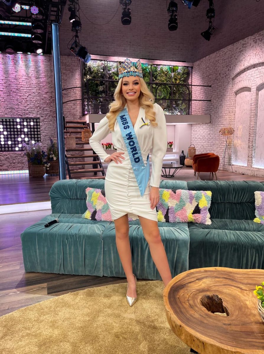 Homecoming Day 2 - Miss World