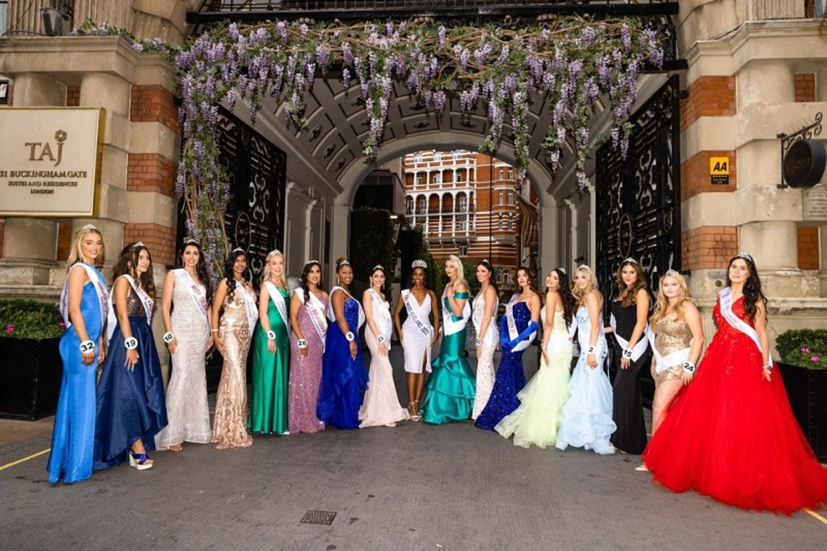 Miss England crowned - Miss World