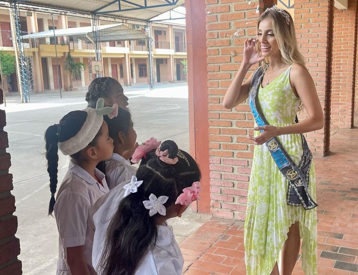 Listening with the Heart - Miss World