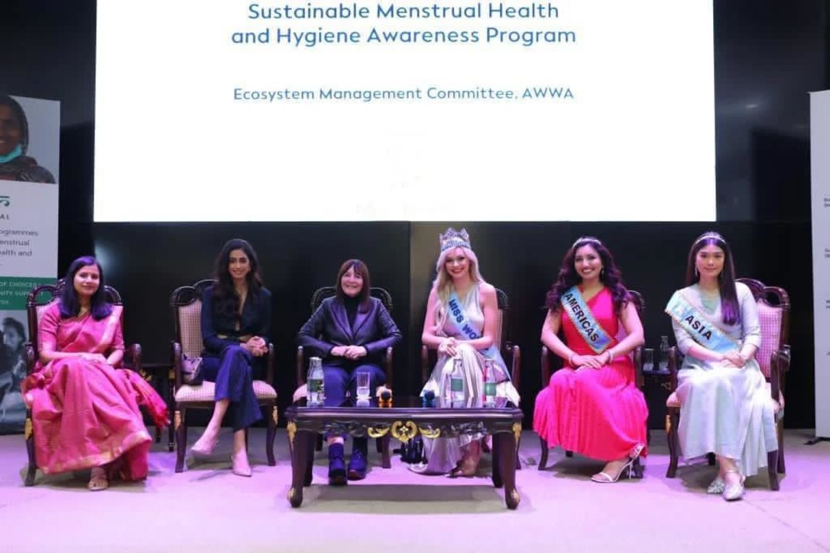 Miss World team join the Army Wives Welfare Association for a Menstrual ...