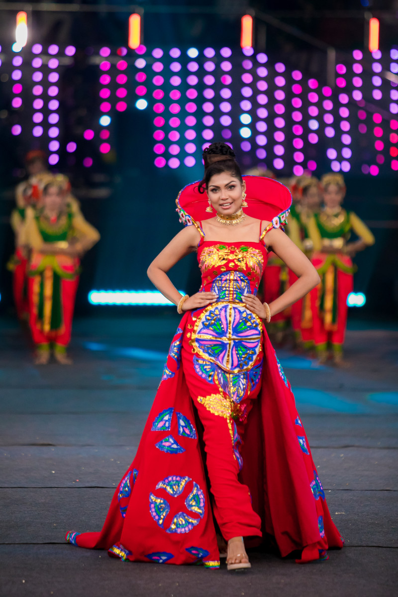 72nd Miss World Participants in Traditional Costumes - Asia & Oceania ...