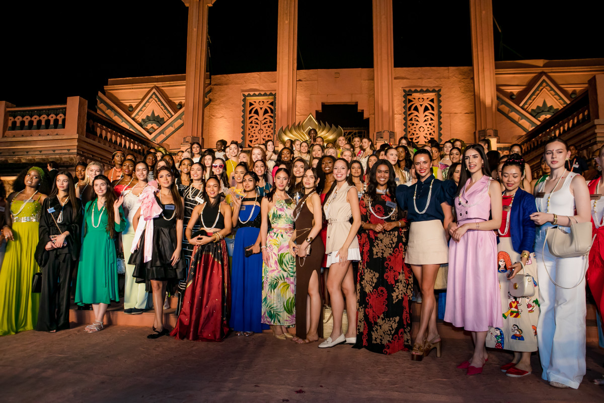 Lights, Camera, Culture! Miss World Contestants Visit Ramoji Film City ...