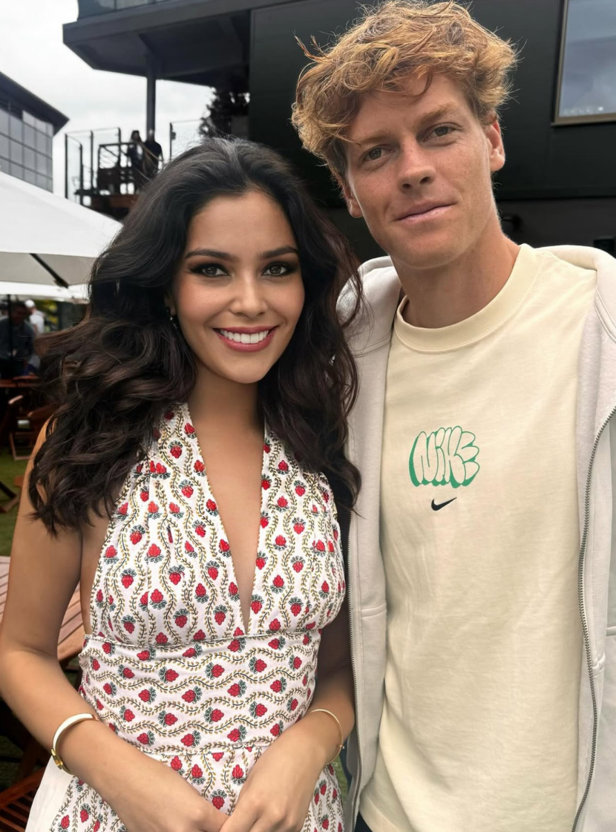 Miss World Meets Wimbledon: Glamour Courtside - Miss World