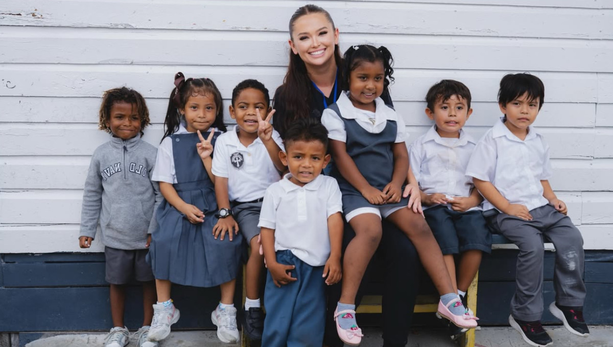 Miss World Belize Continues Her Beauty With a Purpose Mission, Teaching ...
