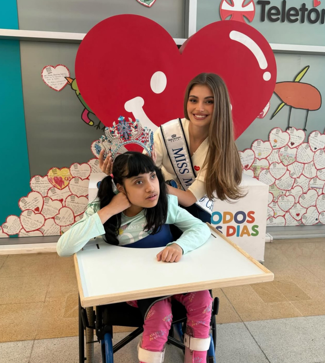 Miss World Chile Visits Instituto Teletón Chile - Miss World